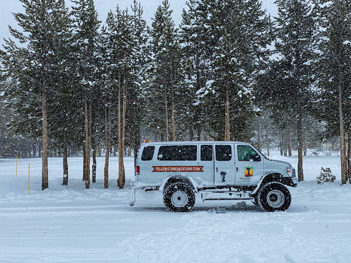 North Yellowstone Snowcoach Tours - Gardiner, MT